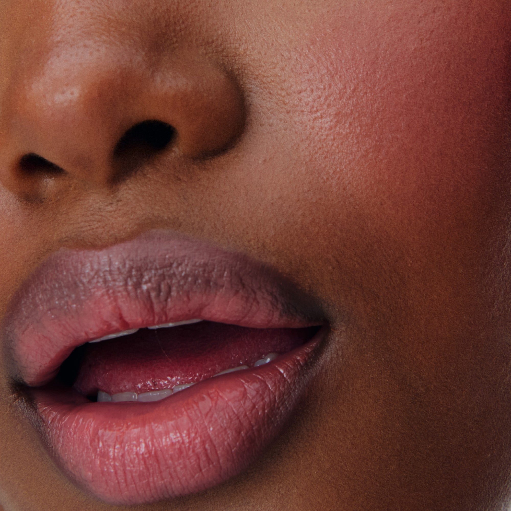 pocket blush - freckle | rhode skin